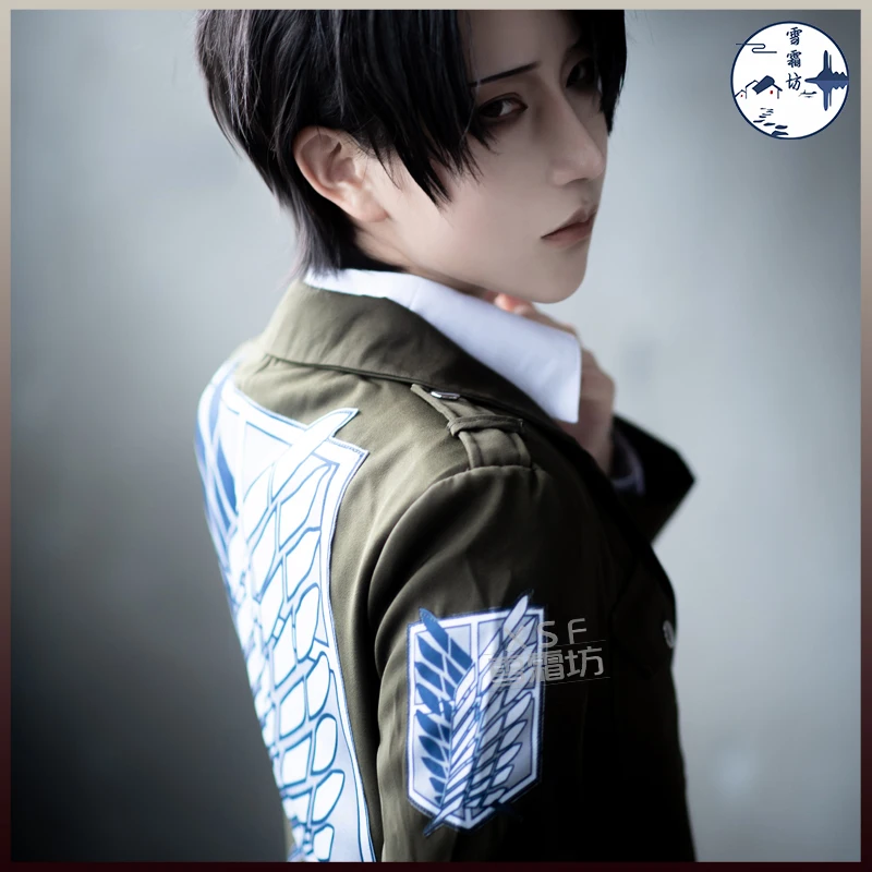 Attack On Titan Levi Ackerman The Recon Corps Cosplay Attack On Titan