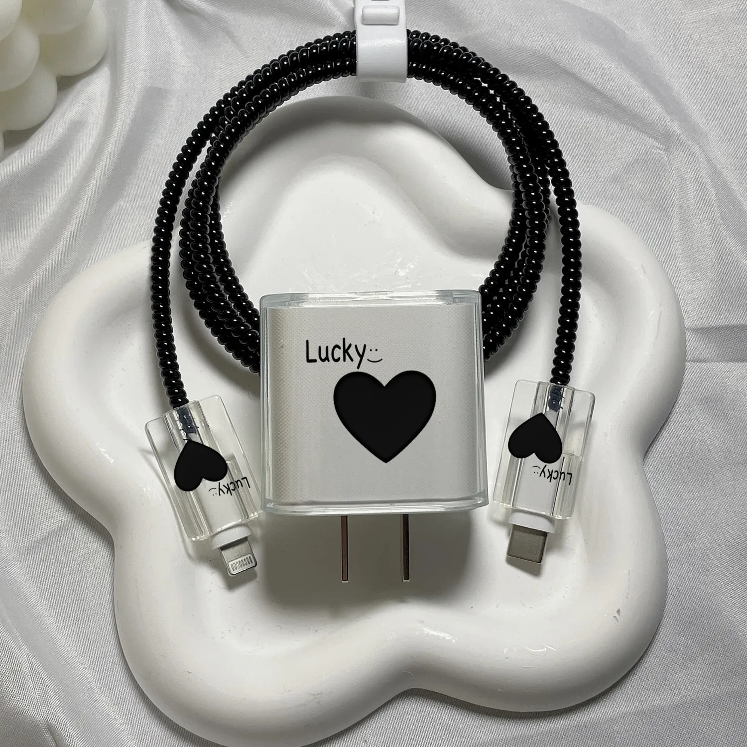 lucky black heart For Apple 13 Data Cable Protection Case 14 Plus ...