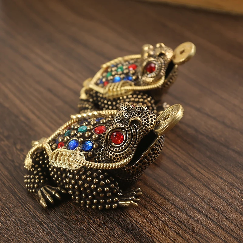 Feng-Shui-Toad-Money-LUCKY-Fortune-Wealth-Chinese-Golden-Frog-Toad-Coin ...