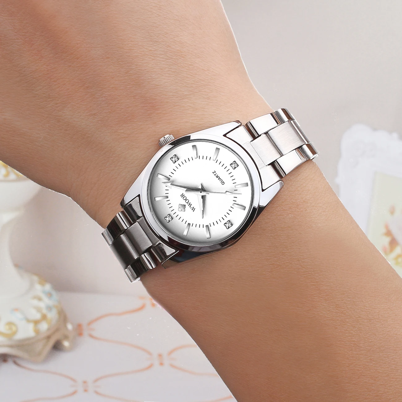 WWOOR-Classic-Luxury-Women-Watches-Stainless-Steel-Dial-Delicate ...
