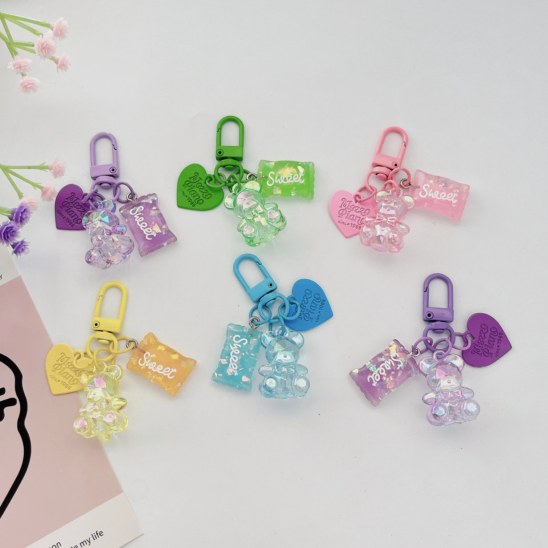 Cartoon-3D-Bear-Keychains-Cute-Transparent-Heart-Candy-Key-Ring-for ...