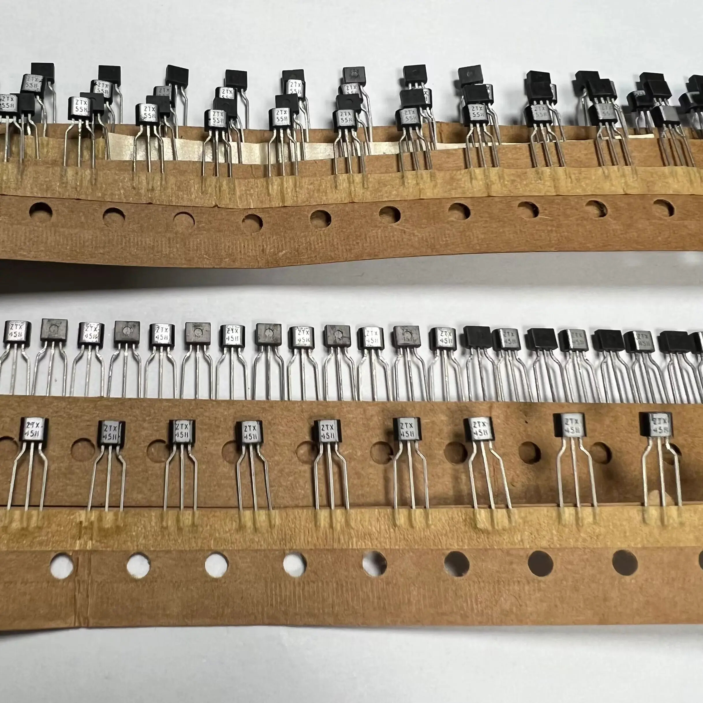 TO-92-ZTX108-ZTX108A-ZTX653-ZTX753-ZTX853-ZTX953-ZTX384C-ZTX690-ZTX694 ...