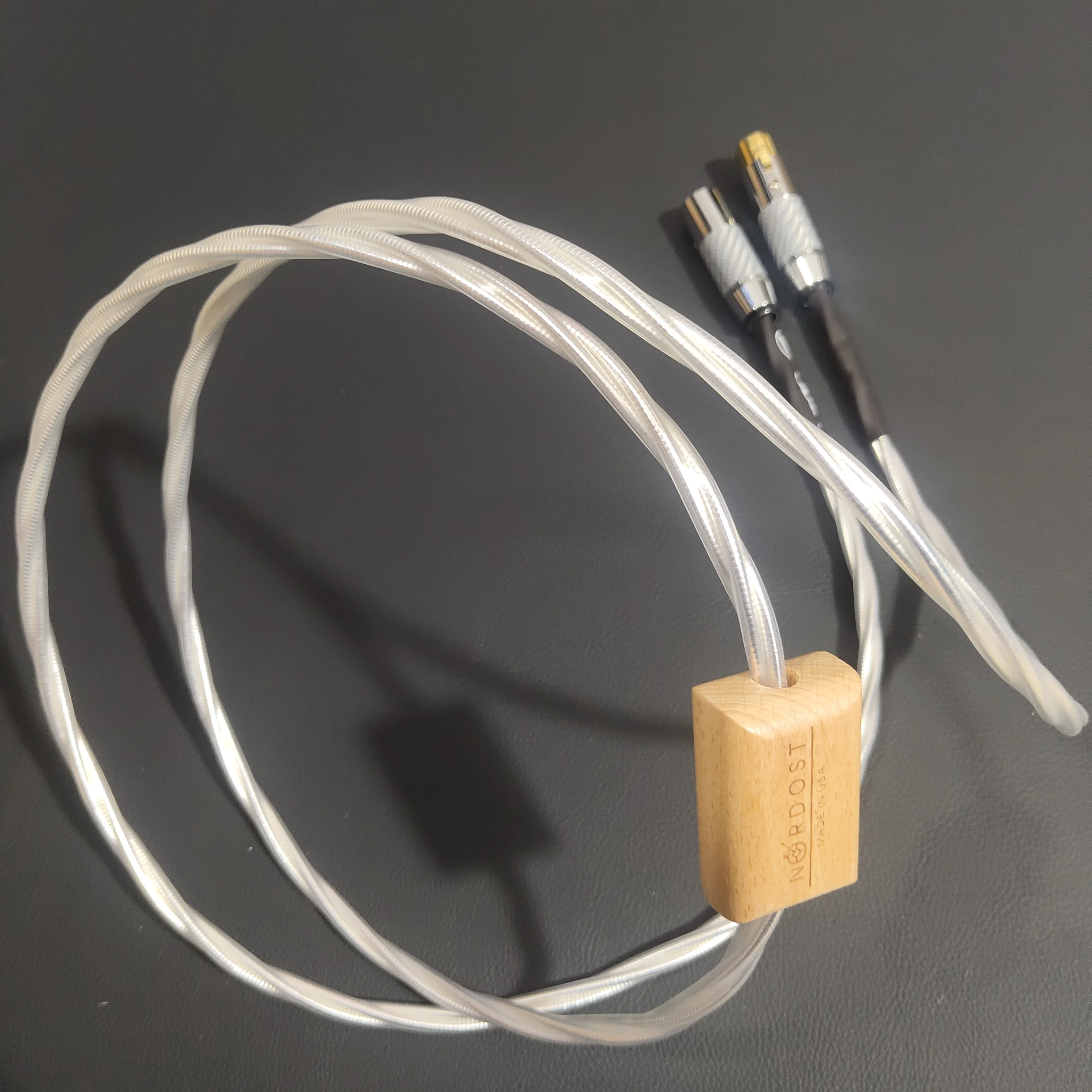Nordost-ODIN-2-Hi-End-3-pin-XLR-Female-To-XLR-Male-110-AES-EBU-Coaxial.jpg