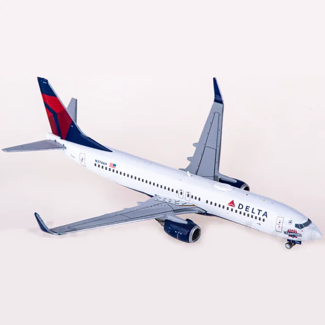 Boeing 737 400 Delta