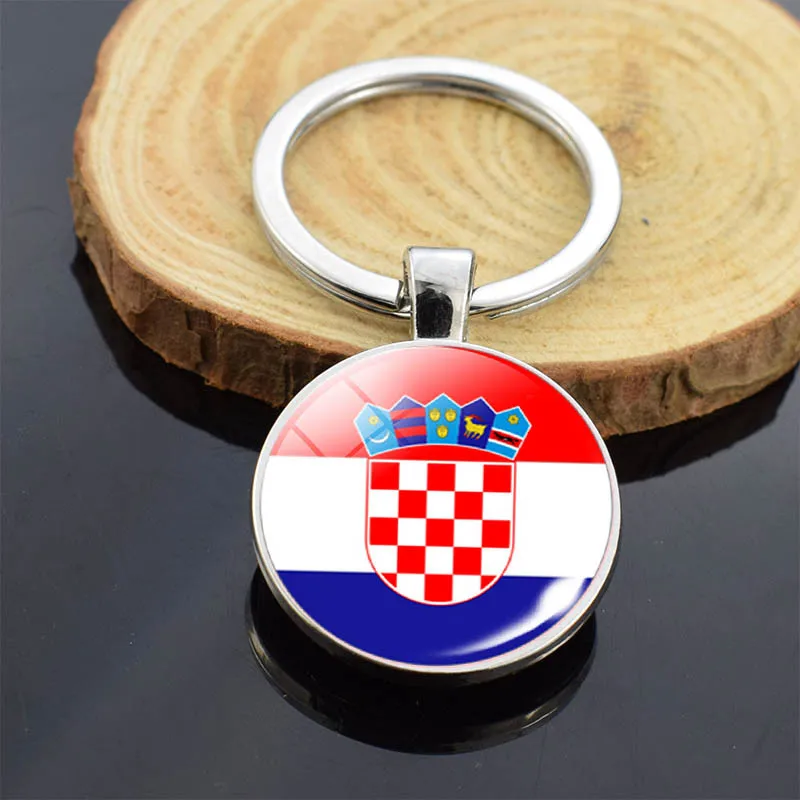 Mode Kroatien Keychain 25x25mm Galss Perlen Kroatien Flagge Anhänger ...