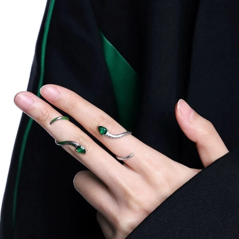 Exquisite Green Snake Ring Women's Personality Fashion Temperament Open Ring Winding Snake Water ...