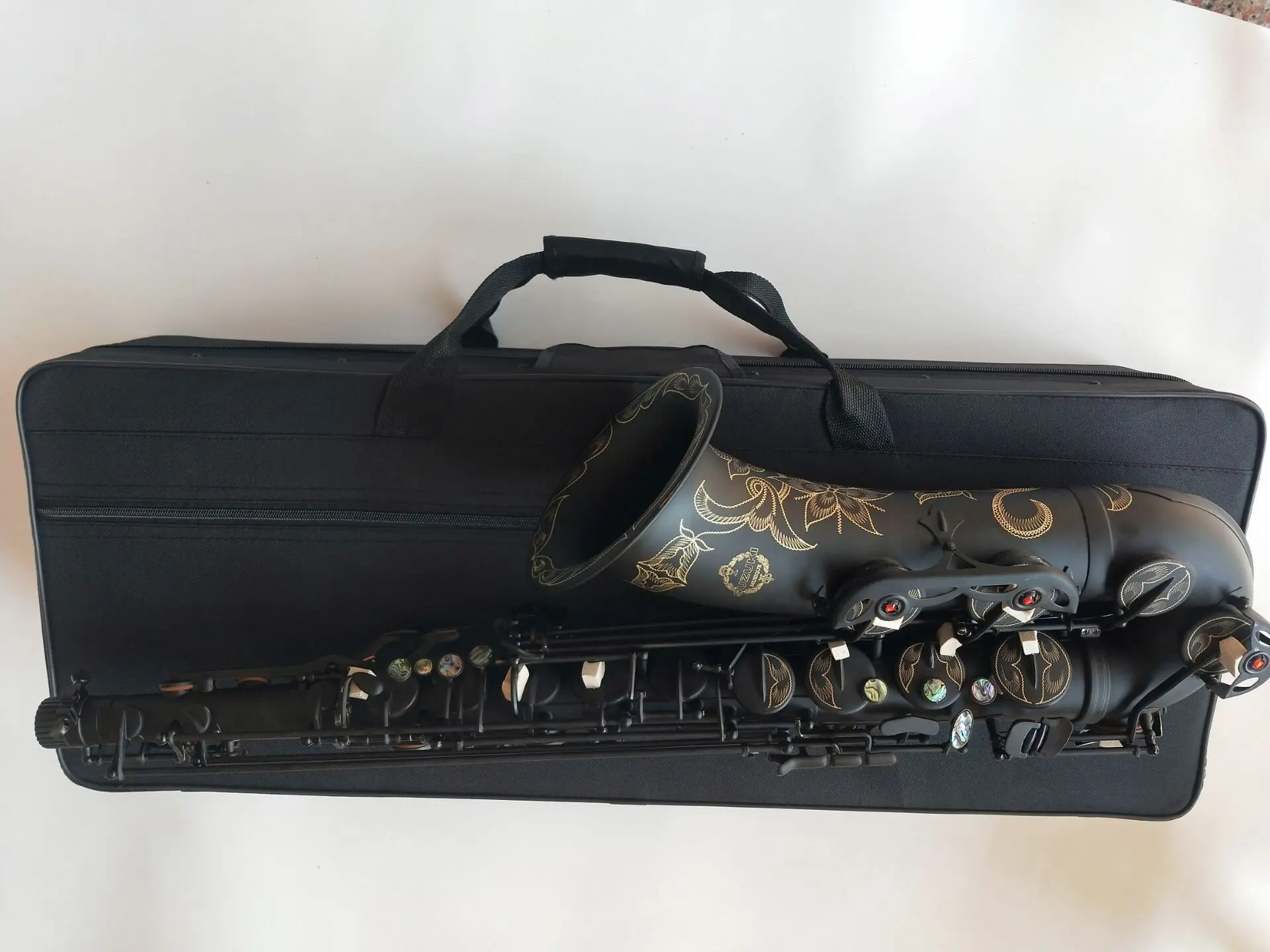 Tenor-Custom-brand-Black-Gold-Suzuki-Tenor-saxophone-Sax-Top ...