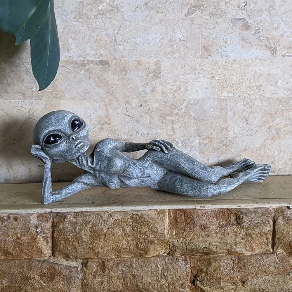 1pc-Alien-Resin-Statues-Figurine-Halloween-Creative-Statues-Home-Decor ...