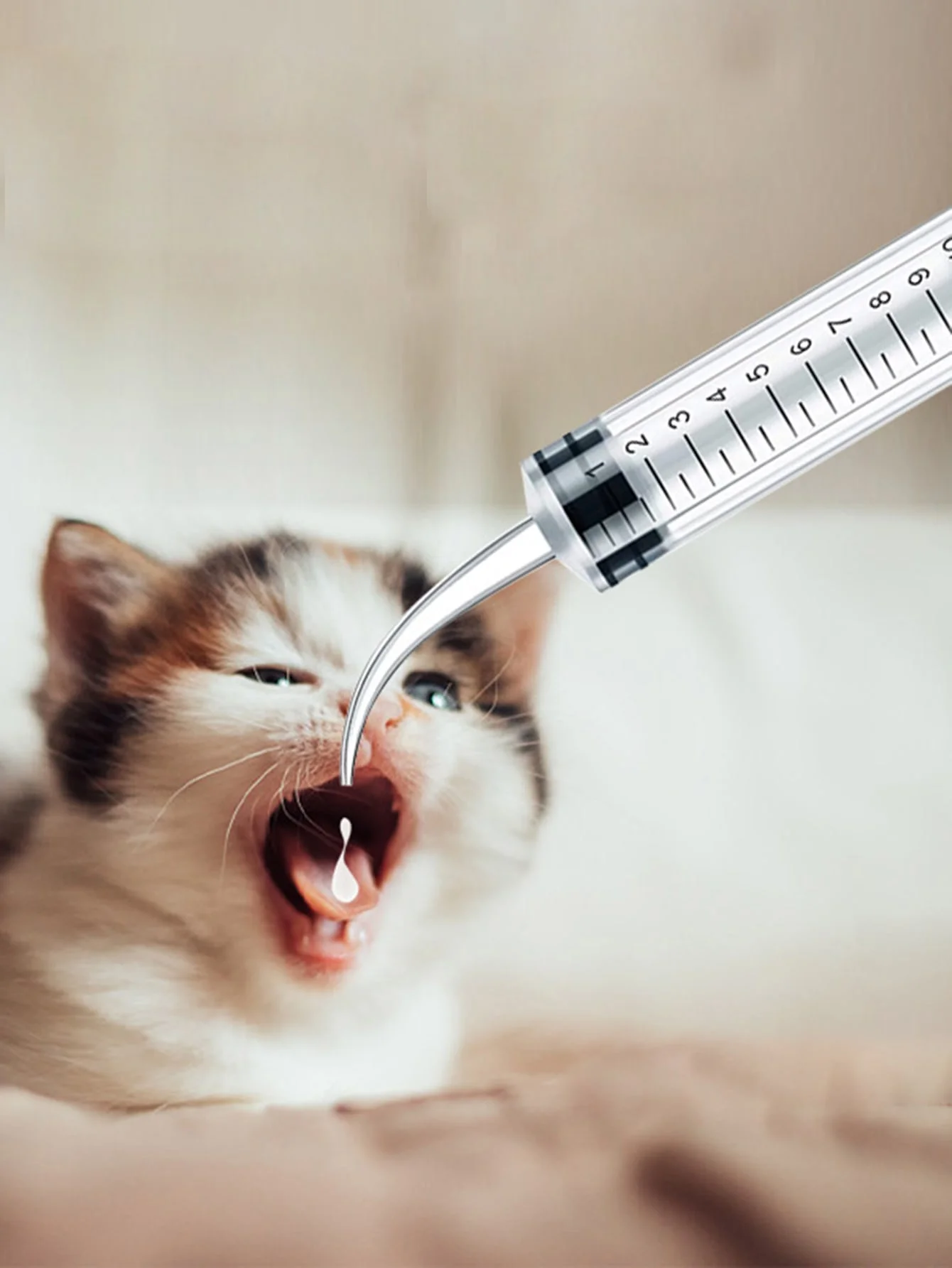1pc-Pet-Feeding-Syringes-With-Curved-Mouth-Small-Animal-Liquid-Syringe ...