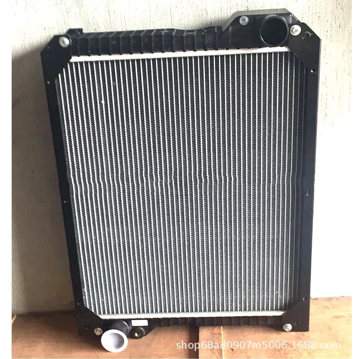 Radiator-3019672-For-Caterpillar-CAT-3054C-C4-4-Backhoe-416E-420E-422E ...