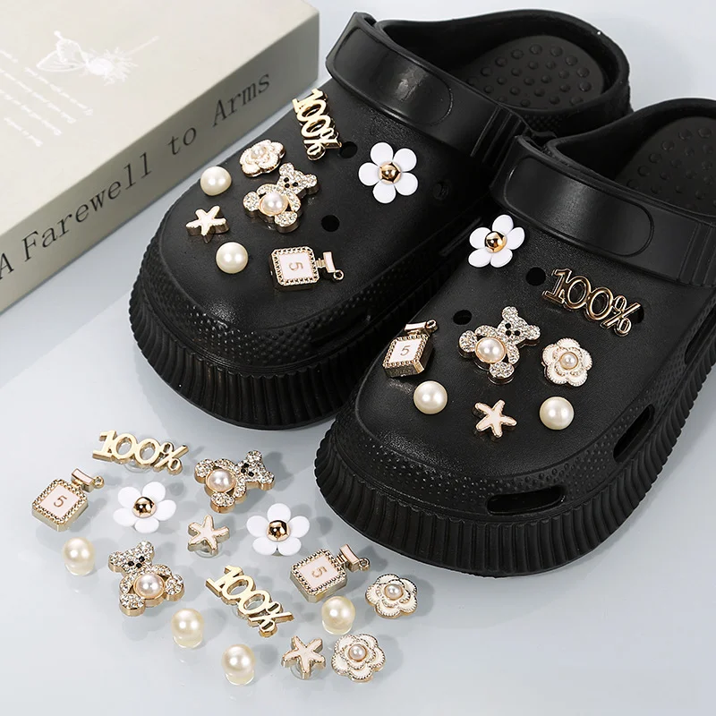 DIY-Metal-Fashion-Set-Hole-Shoe-Charms-Accessories-PVC-Shoe-Buckle-Cute ...