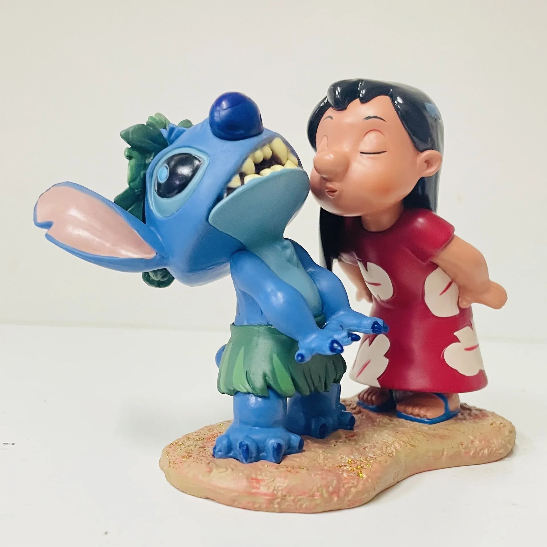 Kawaii-Disney-Lilo-Kiss-Stitch-Beach-Series-Cartoon-Anime-Action-Toys ...
