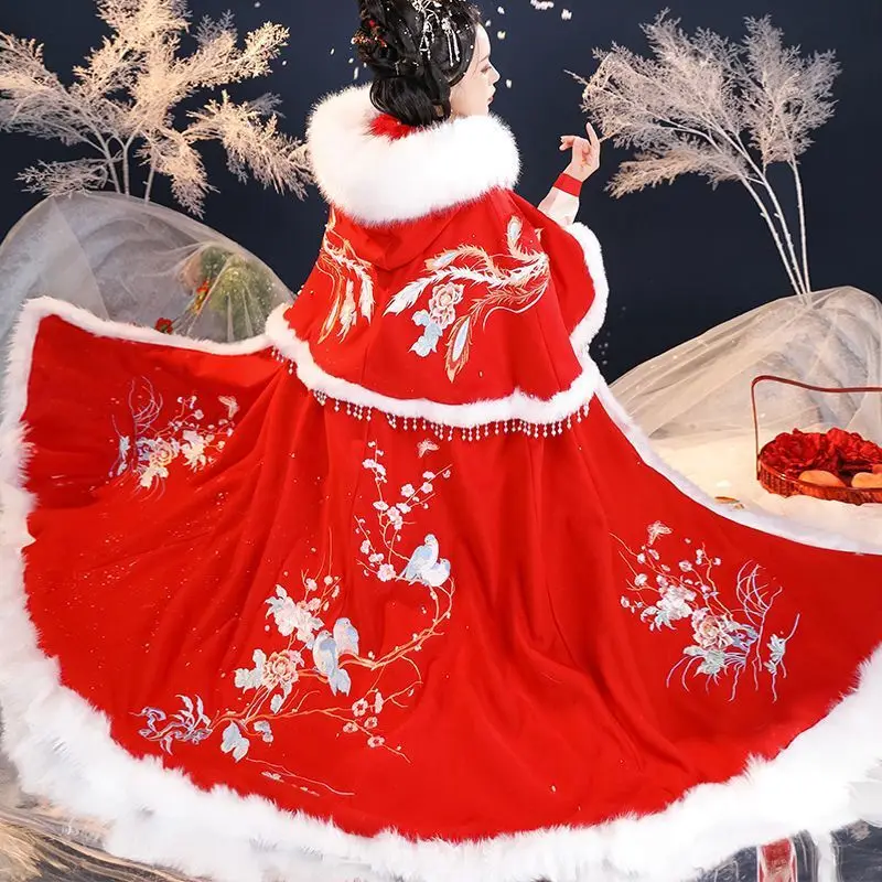 Winter Embroidery Hanfu Hooded Cloak Chinese Traditional Hanfu Cloak ...