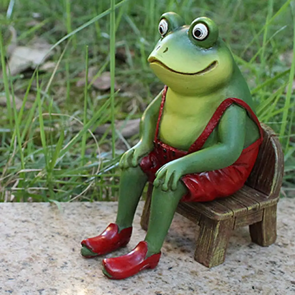 Seating Frog Landscape Figurine Vivid Hand-crafted Micro Frog Ornament ...