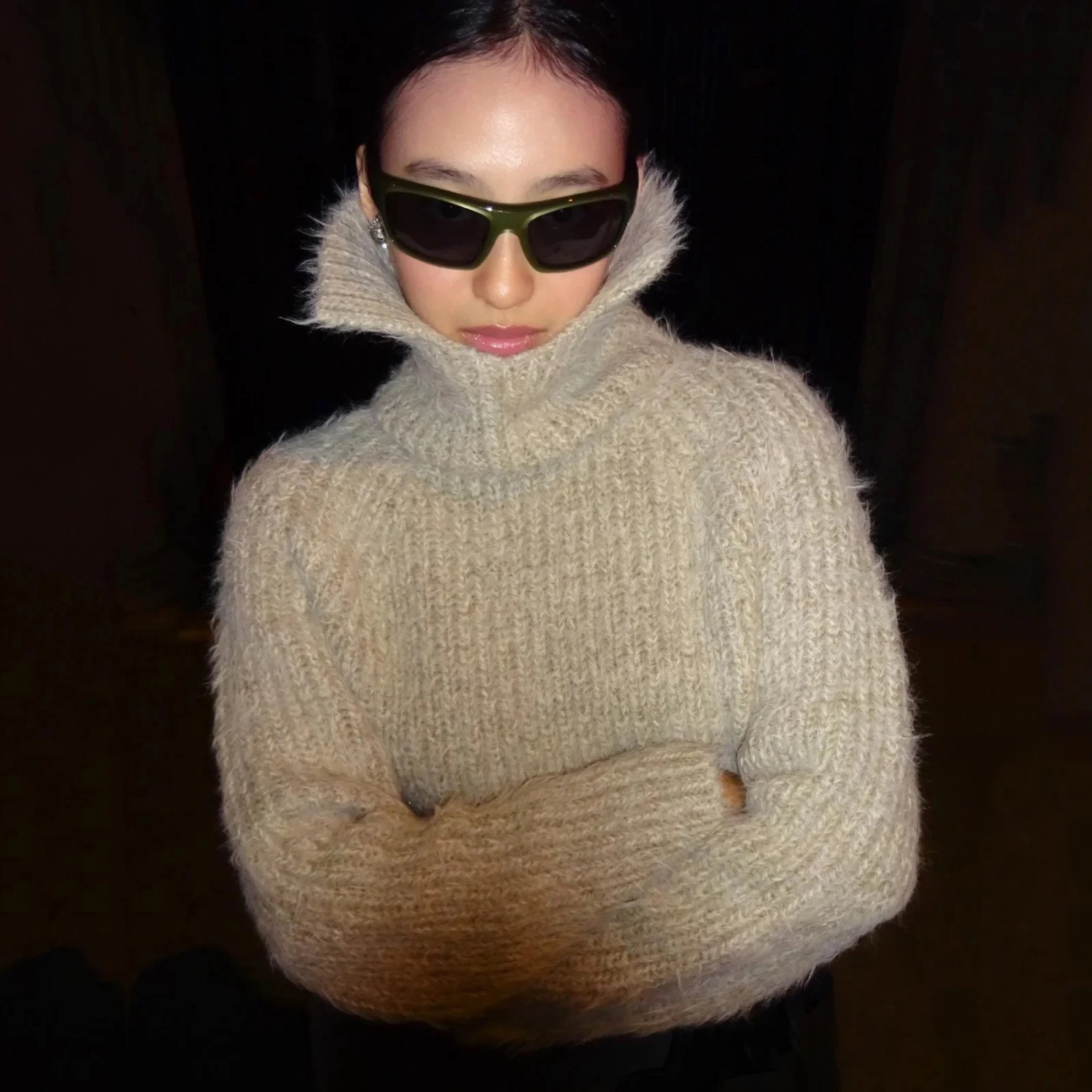 Gola em forma de u sensação de pelúcia malhas camisola curta outono e ...