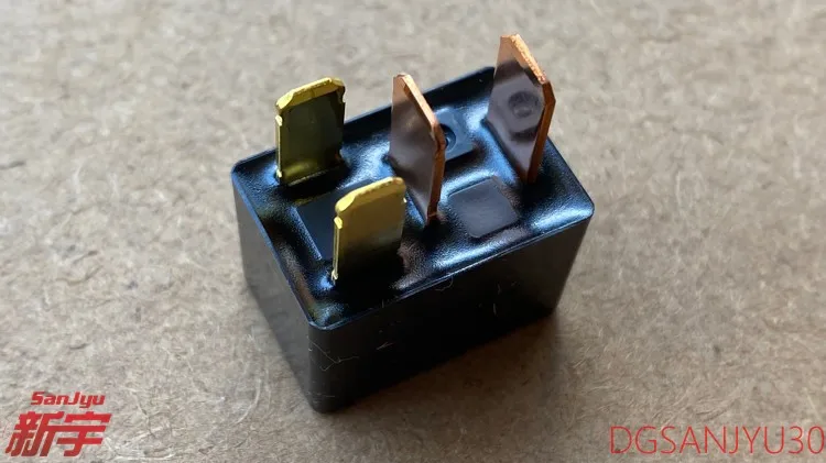 OUTLANDER-LANCER-ASX-ECLIPSE-CROSS-PAJERO-RELAY-LAMP-STARTER-Etc ...