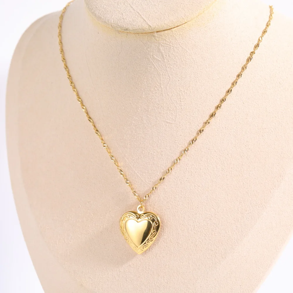 Sweet-Peach-Heart-Love-Chain-Necklace-for-Woman-Engraved-Opening-and ...