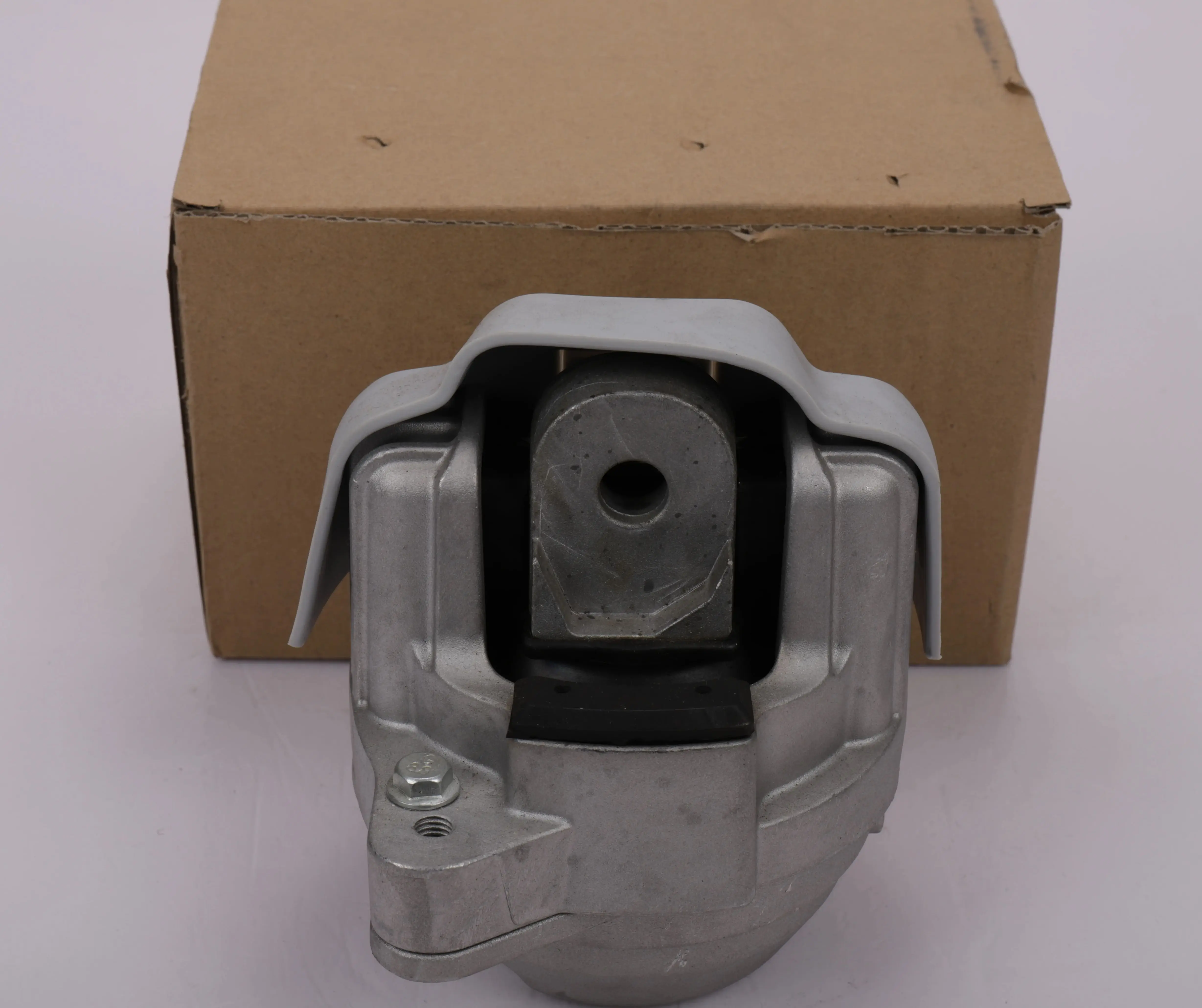 Montagem-do-motor-para-Porsche-Macan-94637505740-94637505731 ...