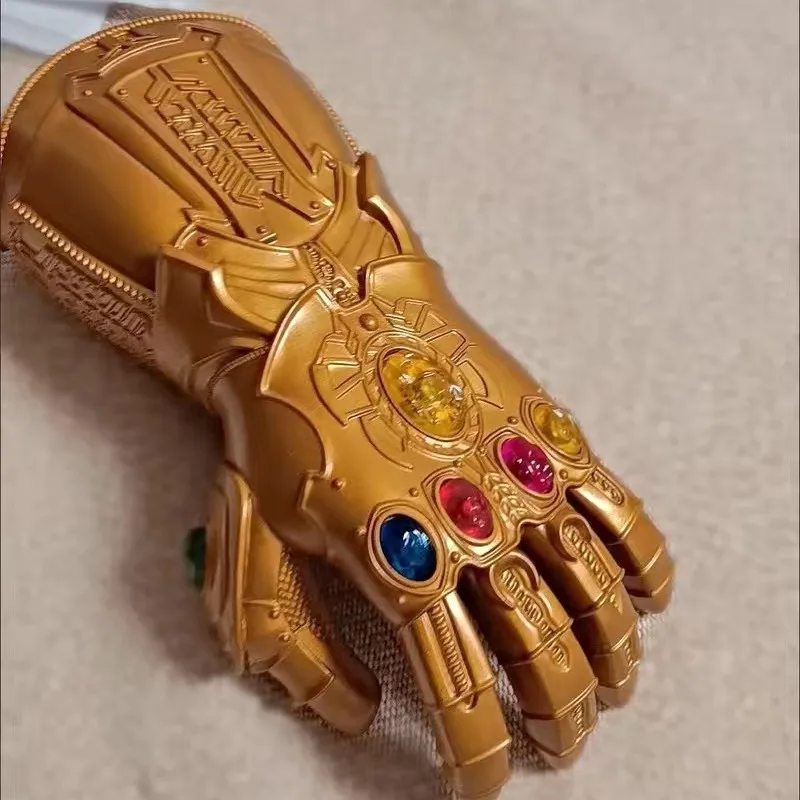 Infinity Gauntlet Replica