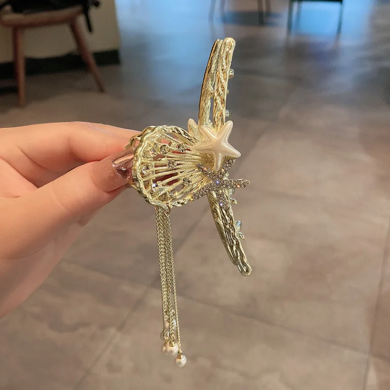 Shell Hair Clips