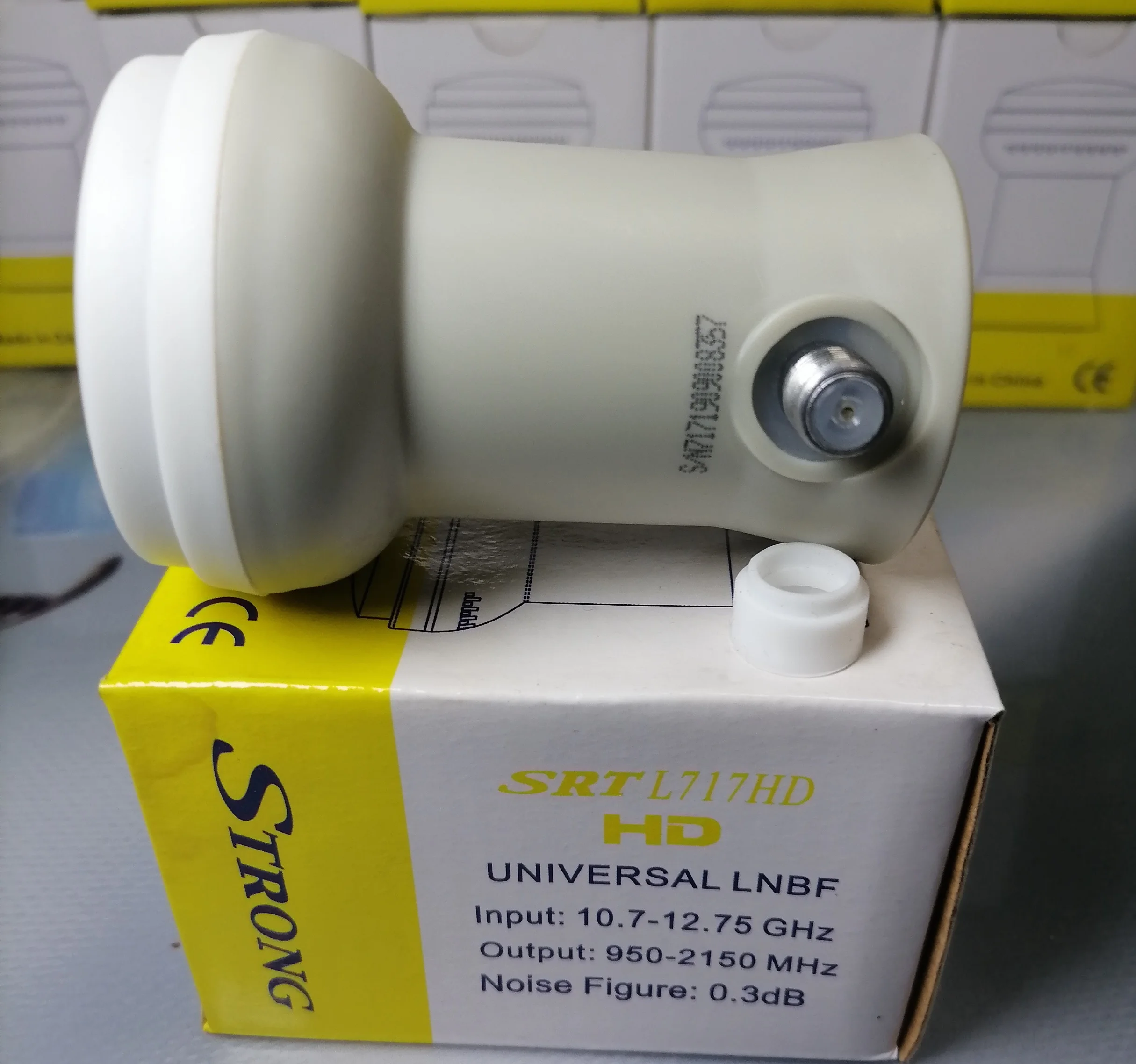 STRONG-SRT-L717-HD-KU-LNB-LNB.jpg