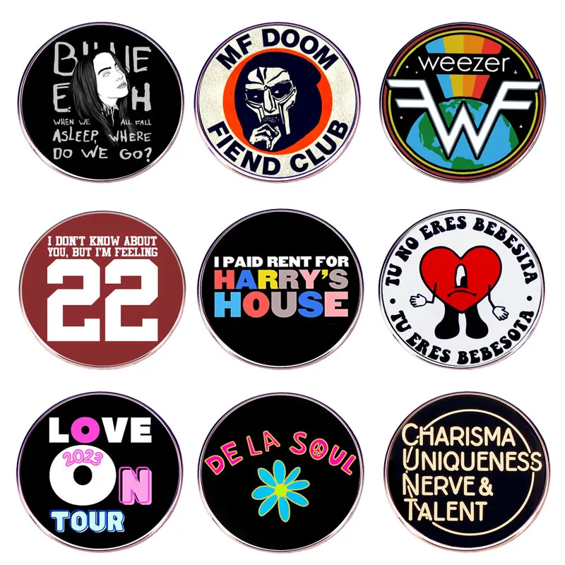 Rock-Band-The-Clash-Official-Licensed-Enamel-Pin-Brooch-Metal-Badges ...