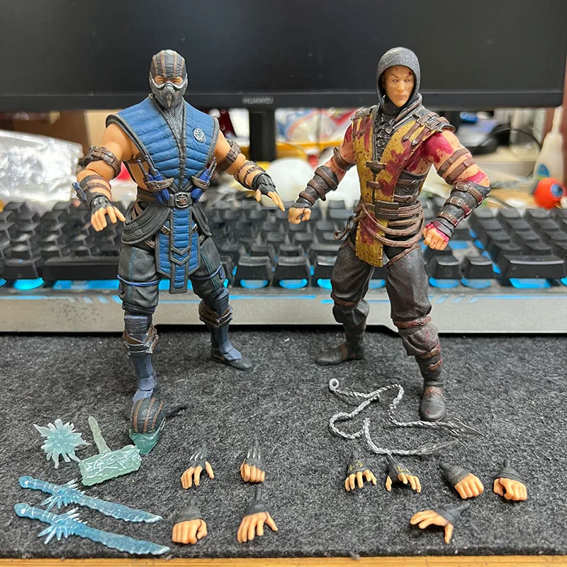 Mezco-Ant-Magic-Empire-Mortal-Kombat-Scorpion-Absolute-Zero-Hands-on ...