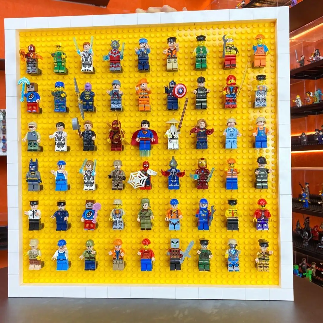 Lego Minifigure Frame