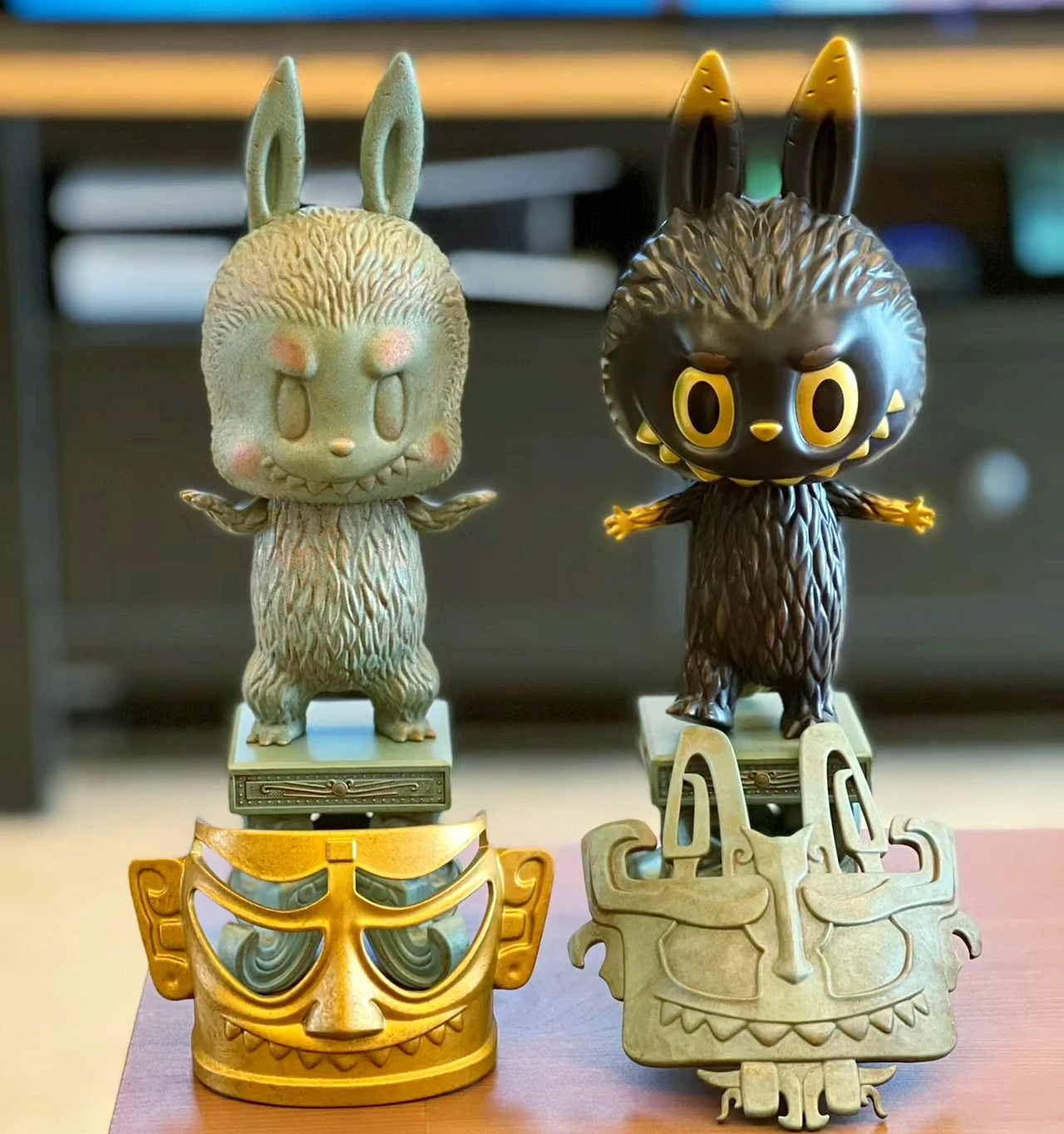 Labubu-The-Monsters-Bronze-Statue-Figure-Black-and-Golden-Color ...