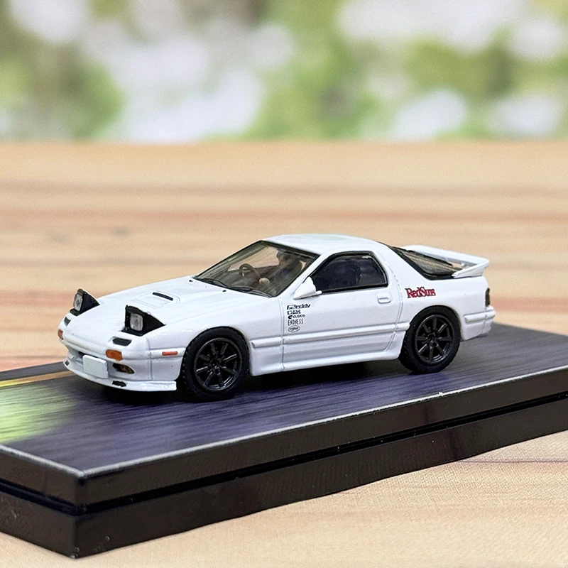 Hobby-Japan-1-64-RX-7-alloy-model-CAR.jpg