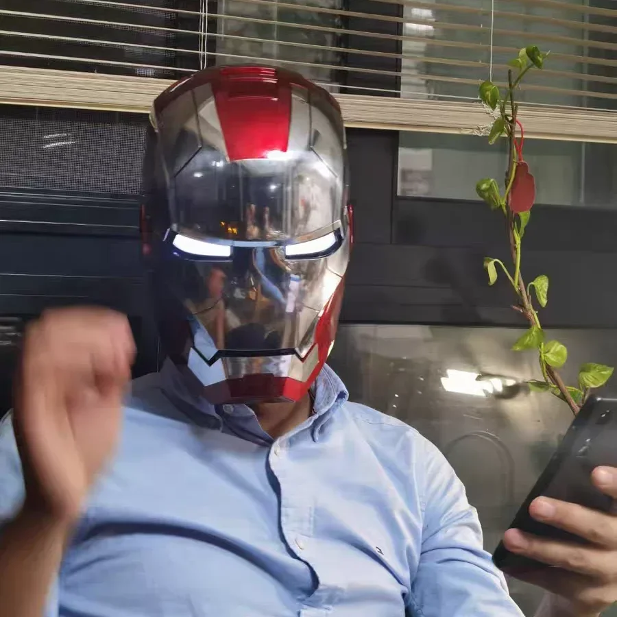Marvel Iron Man Mk5 Electric Helmet Multi-piece Opening And Closing ...