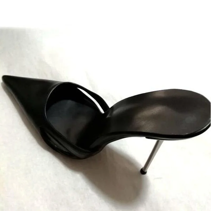 Schwarz-Matte-Leder-Spitz-High-Heel-Hausschuhe-Silber-Metall-Stiletto ...