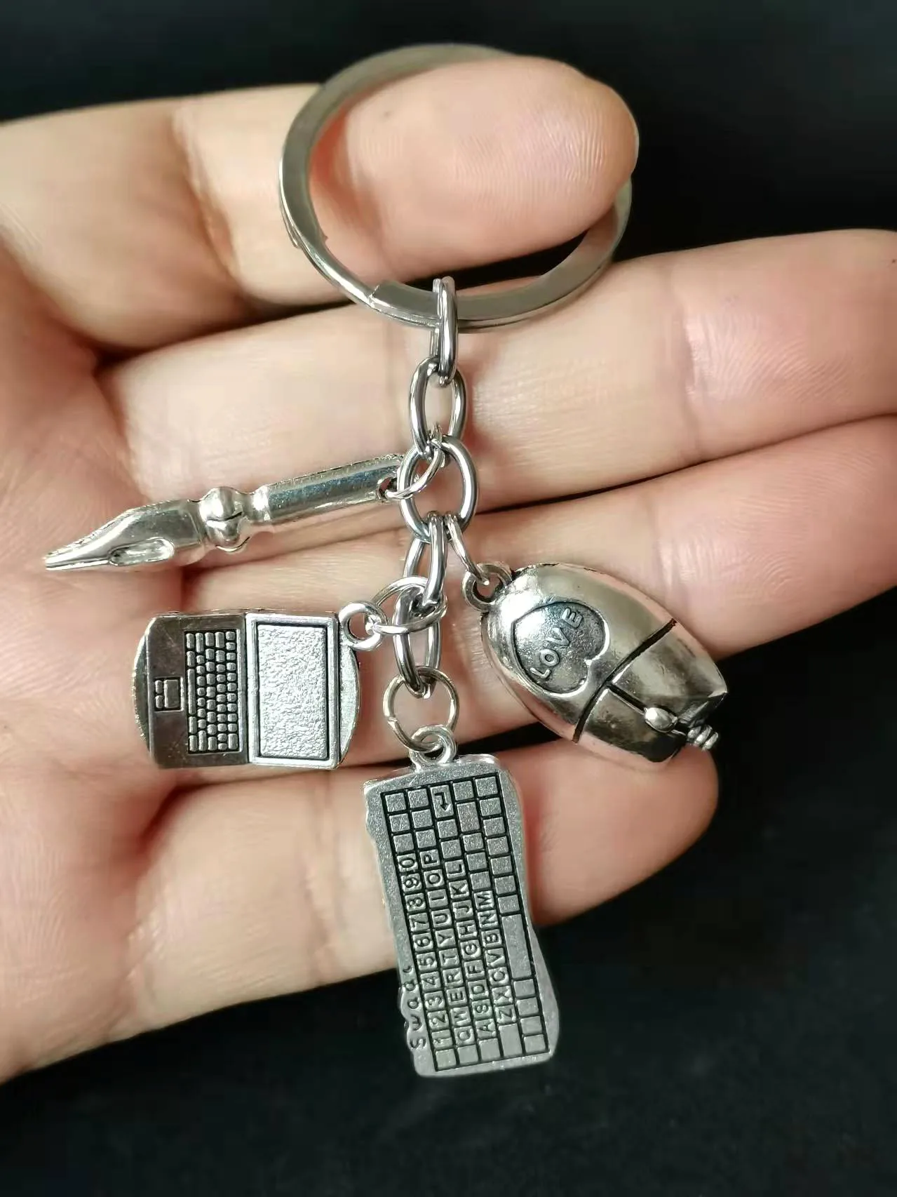 New Alphabet Mouse Shape Laptop Keychain, Stylish Diy Keychain, - Key ...