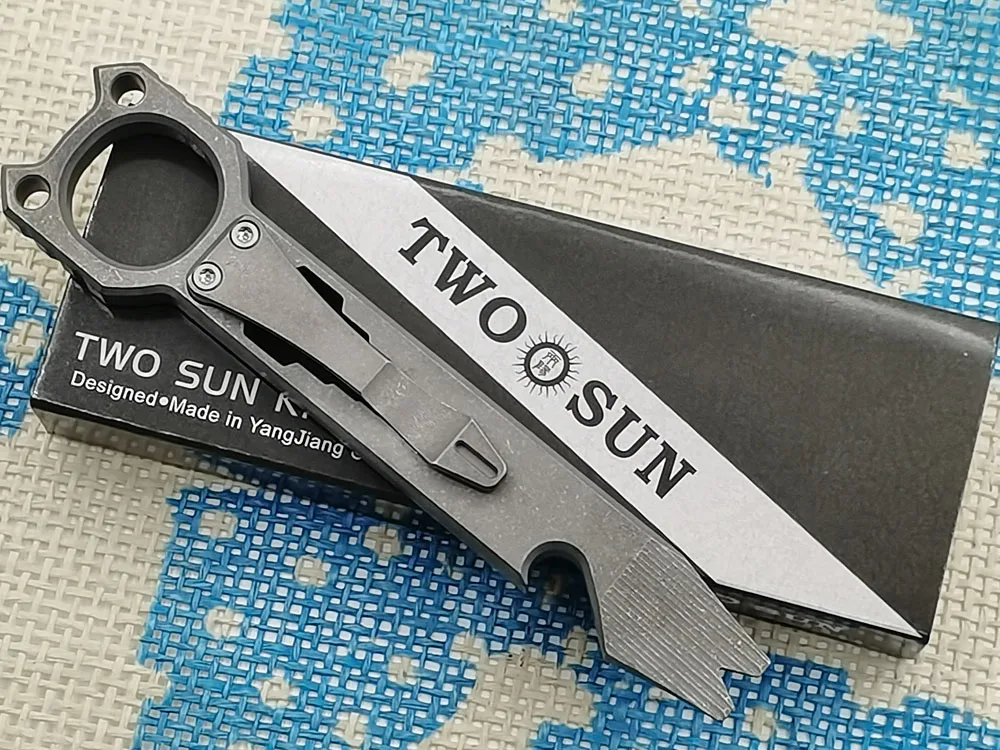 TWOSUN-TS-EDC03-PRY-BAR-BOTTLE-OPENER-W-POCKET-CLIP-GRAY-TITANIUM-Tool.jpg