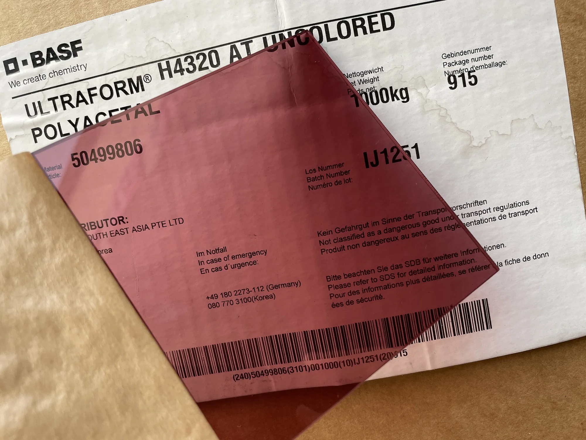 Reklam-i-in-saydam-k-rm-z-ay-akrilik-levha-plastik-pleksiglas-kurulu ...