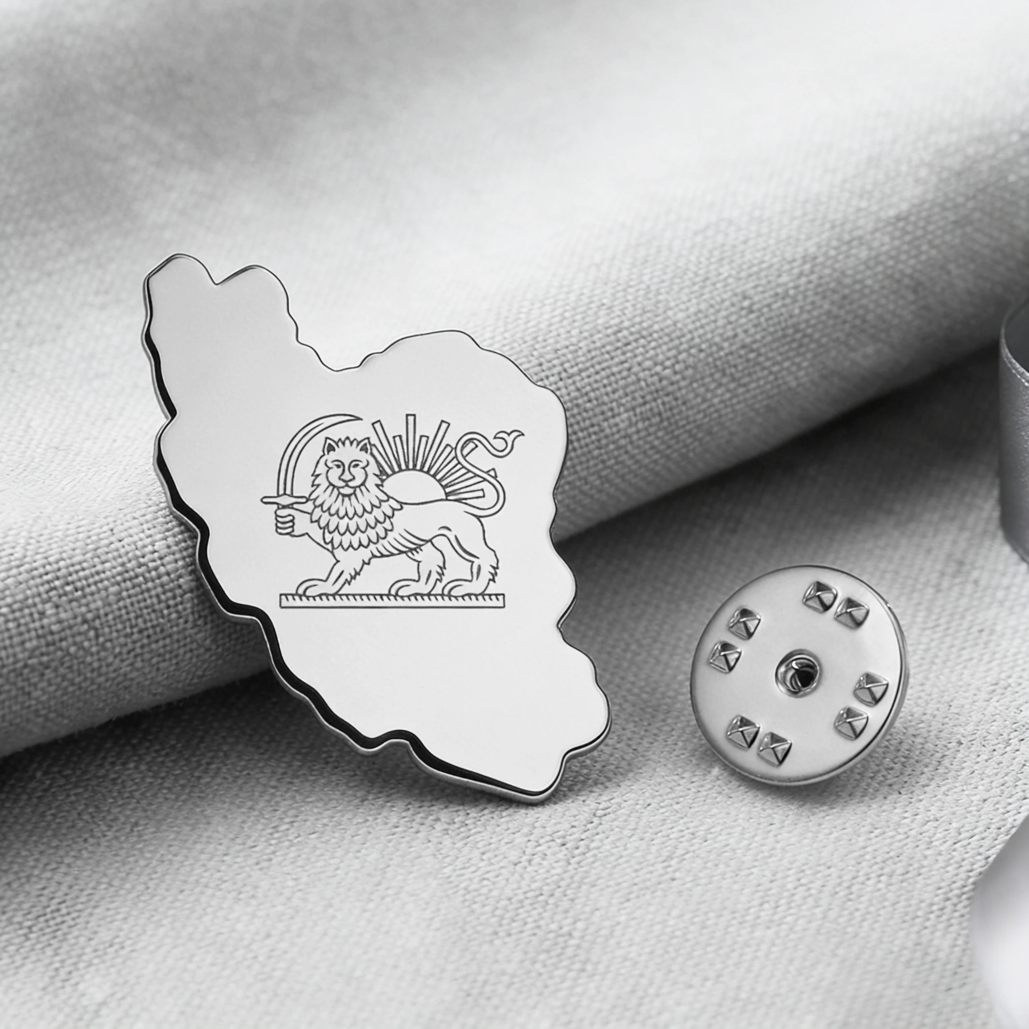 Cazador Iran Map Brooch Persian Lion and Sun Lapel Pin Stainless Steel ...