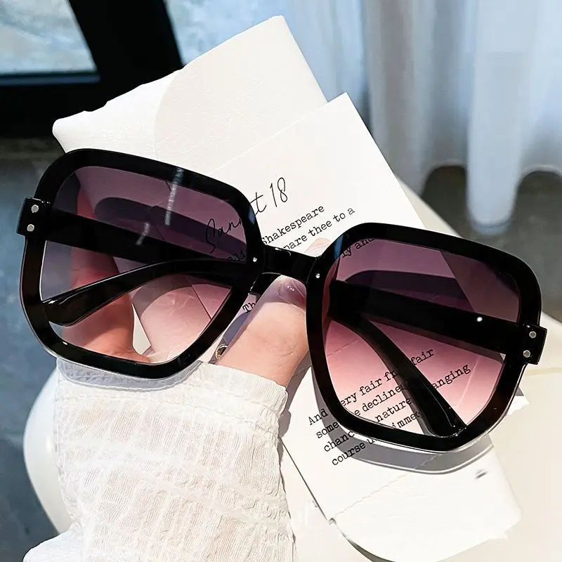 Ladies-New-Fashion-Oversized-Sunglasses-Luxury-Design-Gradient-Color ...