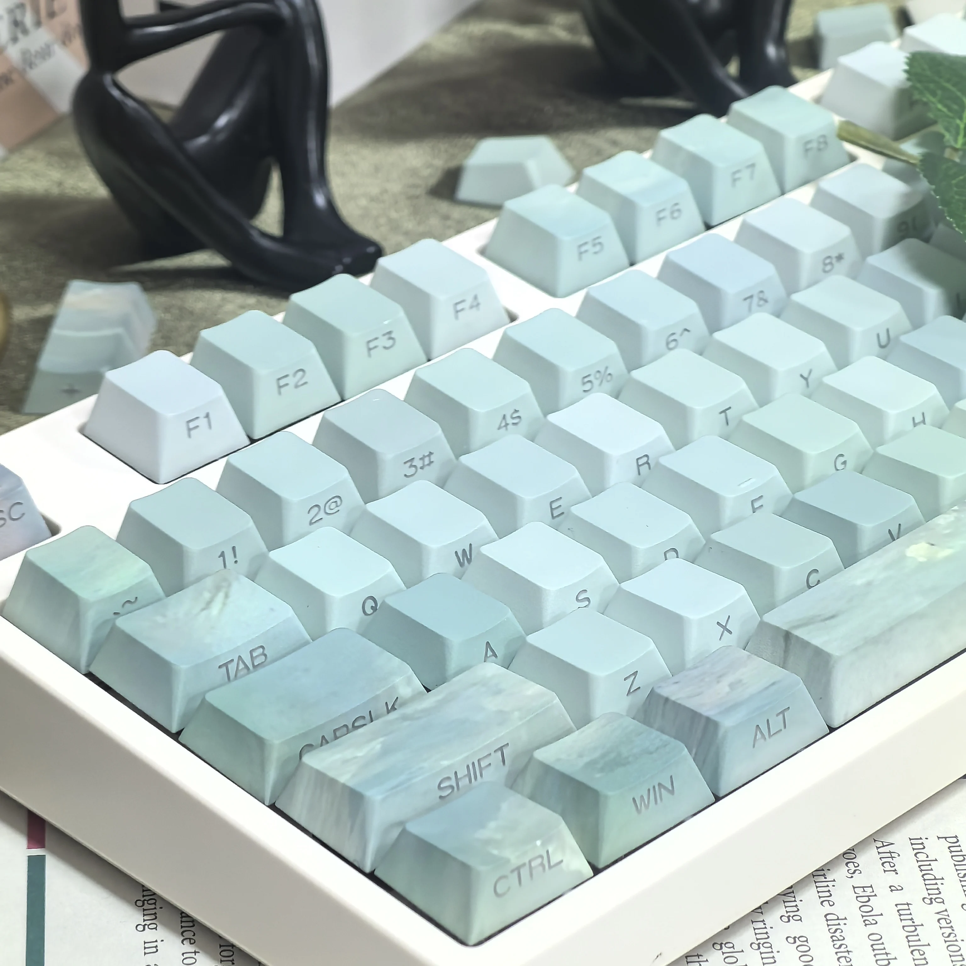 Lotus-Gradient-Keycap-Oil-painting-style-Floating-Green-Lotus-Pbt ...