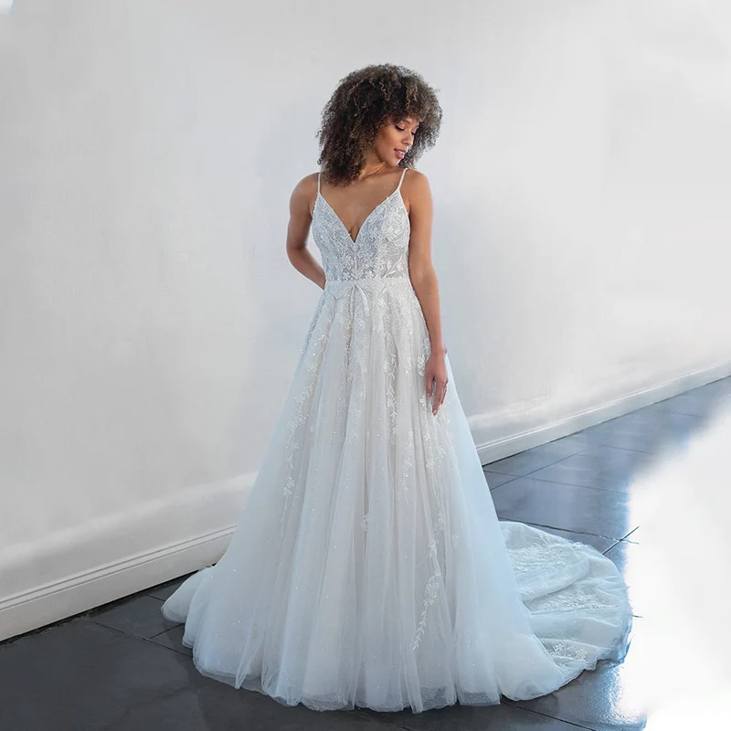 Elegant-V-Neck-Spaghetti-Straps-Wedding-Dress-Lace-Appliques-Floor ...