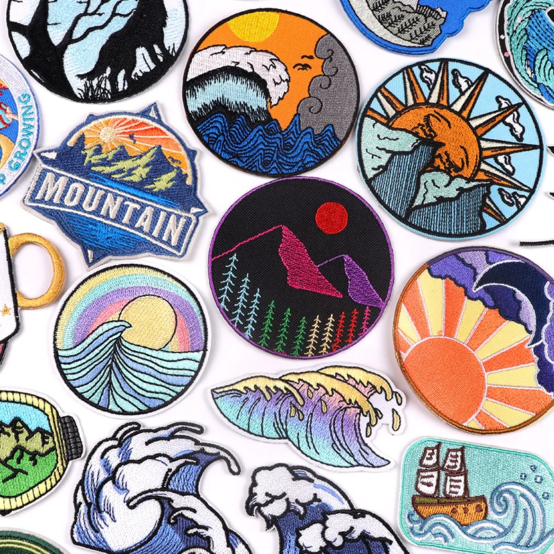 Patch-Brod-de-Camping-en-Montagne-Vagues-Arc-en-ciel-Fer-Repasser ...