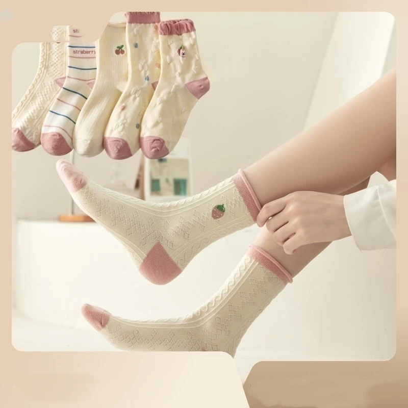 Medium-tube-socks-with-rolled-edge-for-women-comfortable-and-breathable ...