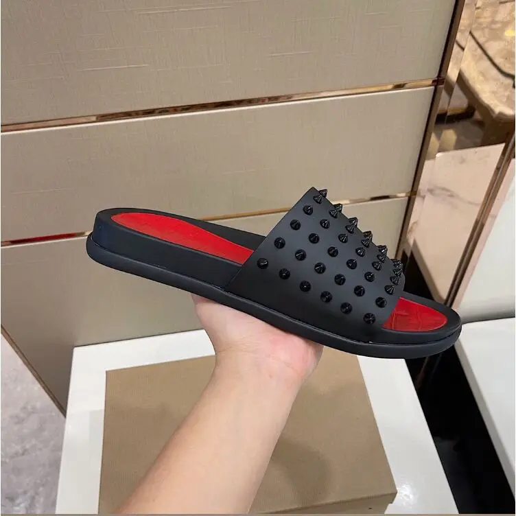 Flat-Thick-Sole-Rubber-Beach-Slippers-Rivet-Decor-Open-Toe-Sandals ...
