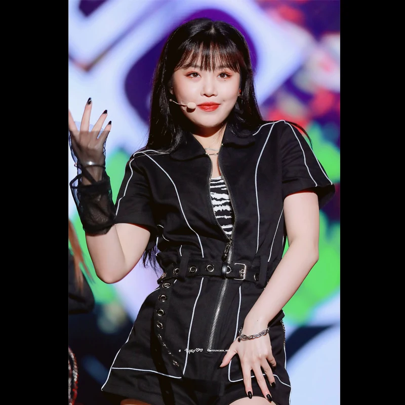 Clothing G Stage