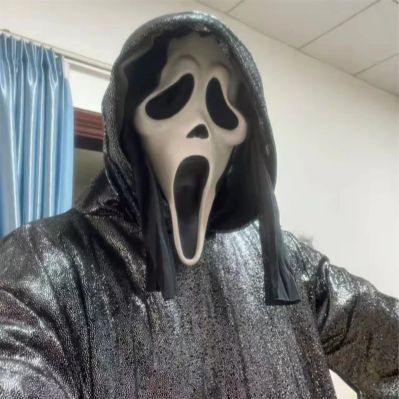 Zombie Scream Costume