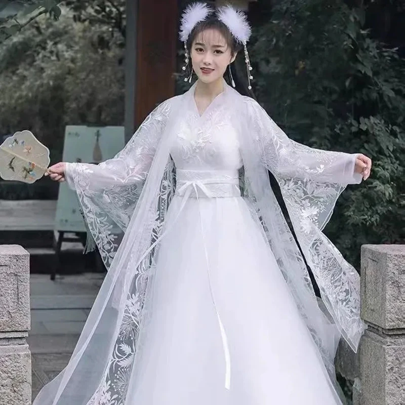 Traditional-Hanfu-Evening-Dress-Women-Embroidery-Dress-Guang-Sleeve ...