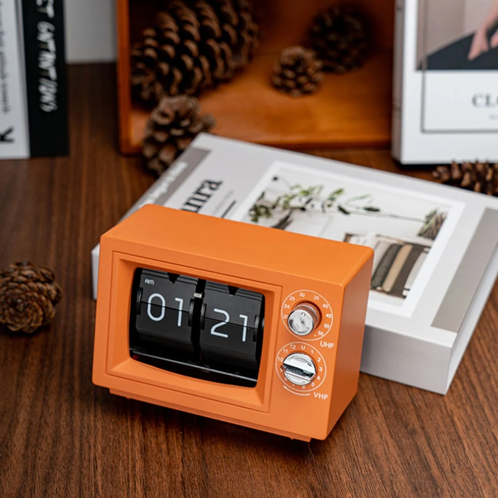 Latest TV-Shaped Flip Clock Retro Mechanical Desk Clock Classic ...