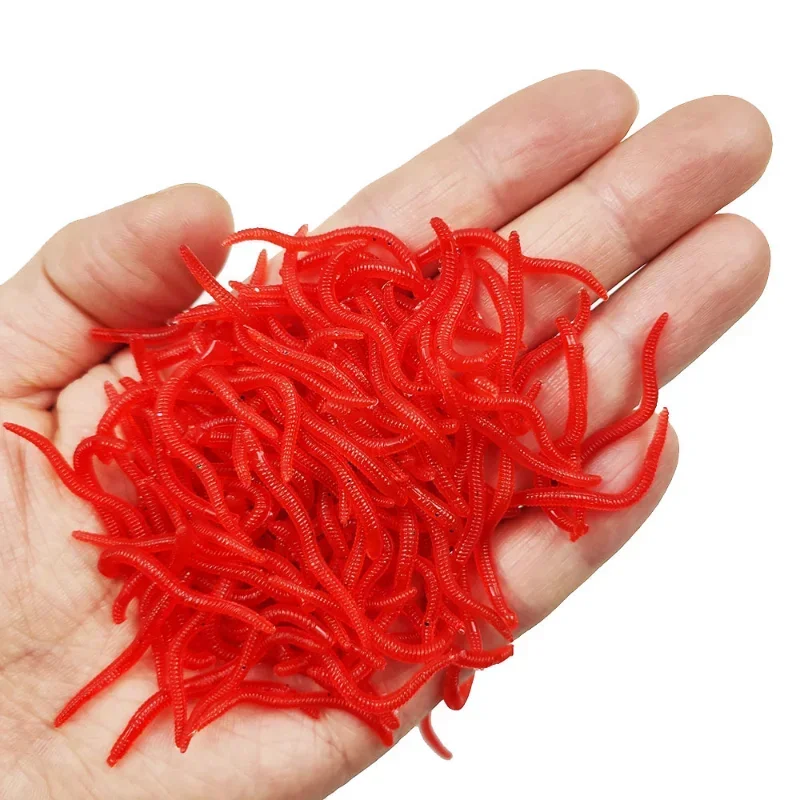 100pcs-Red-Worm-Earthworm-Fishy-Lure-Simulation-Luer-Soft-Luminous-Bait ...