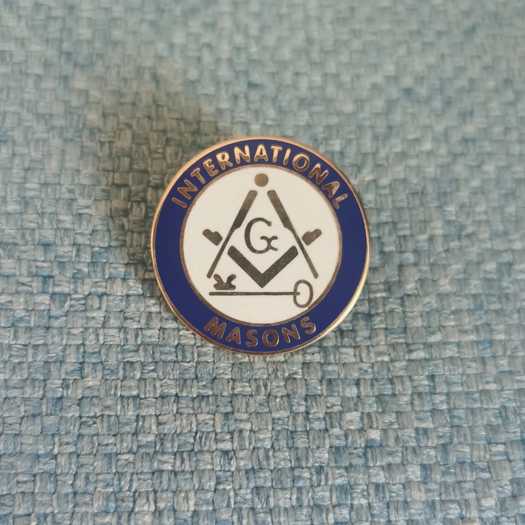 S35a3464d96214f1092ea57b37dac8ff7C.jpg