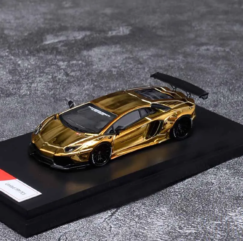 Gold Plated Lamborghini Aventador Lp700 4