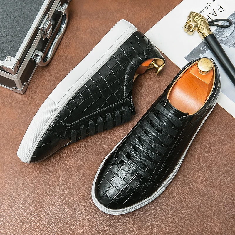 Fashionable-New-Men-s-Genuine-Leather-Casual-Shoes-Lace-Up-Brogue-Shoes ...